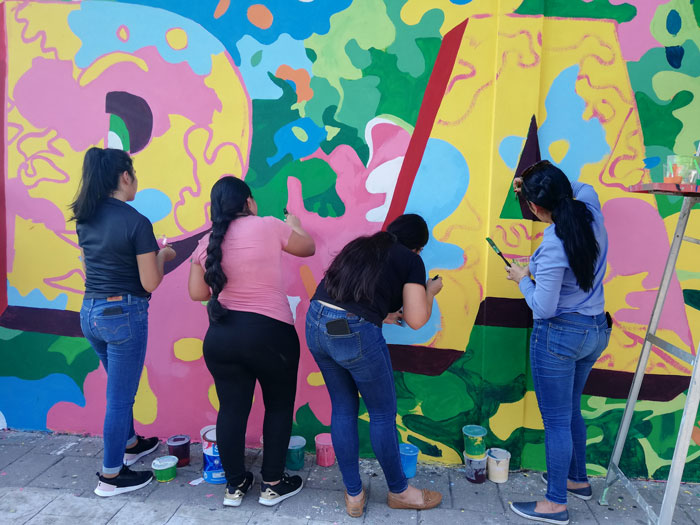 Pintan mural de paz - Construyendo Espacios para la Paz